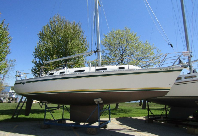 Other CS34 Sailboats – Foghorn Lullaby