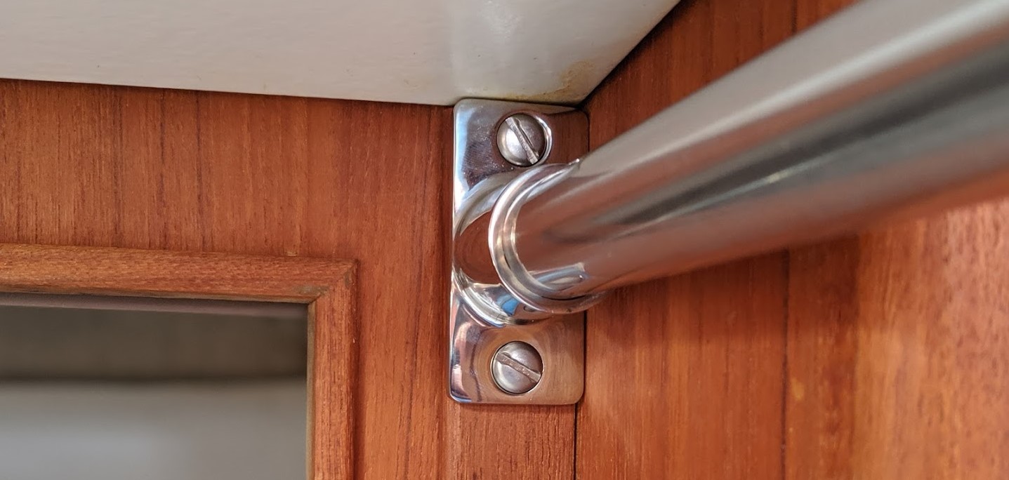 New stainless bar in galley – Foghorn Lullaby