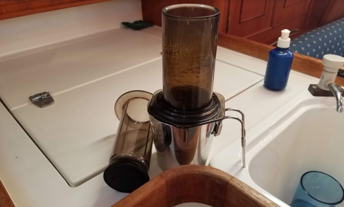 Best Way to Make Coffee on the Boat – Foghorn Lullaby